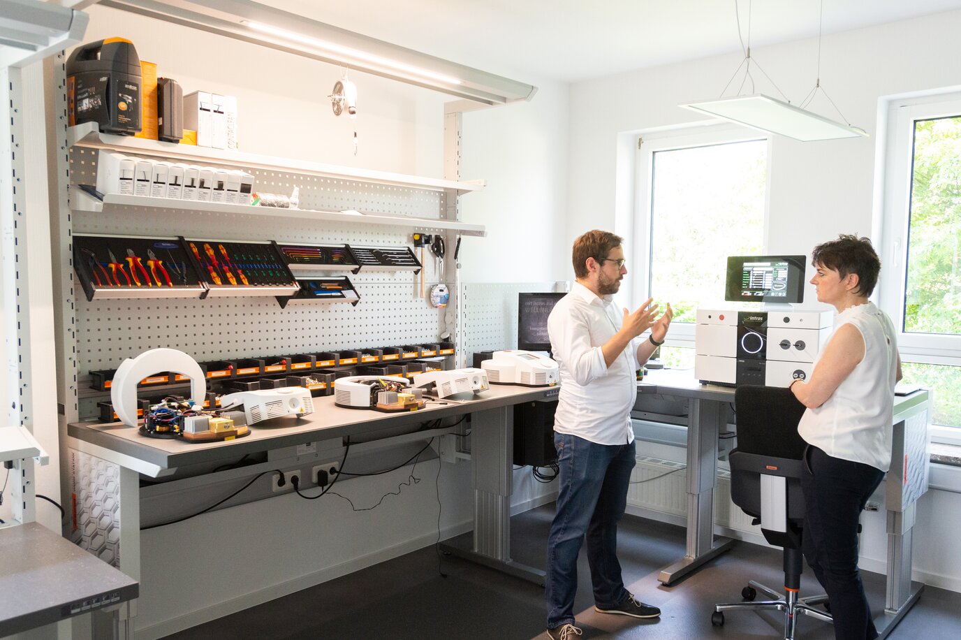 Laser-Service | von 48-h-Austauschservice bis Laser-STK